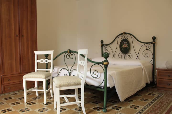 La Corte - Casa Vacanze . “Il Nespolo”. - Arezzo