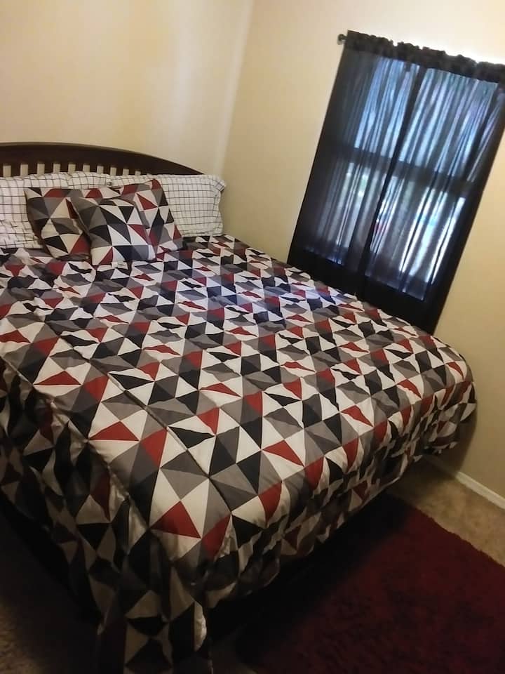 Lovely 1 Bedroom Rental - Biloxi, MS
