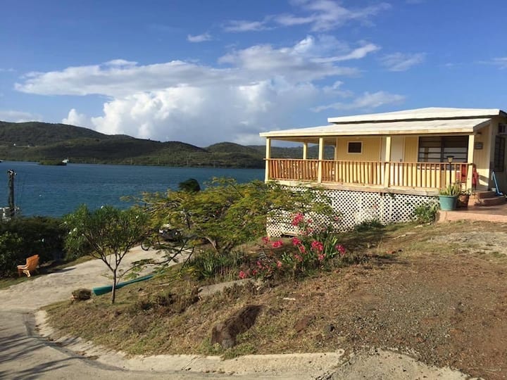 Culebra Island Chalets Water Front House - Culebra