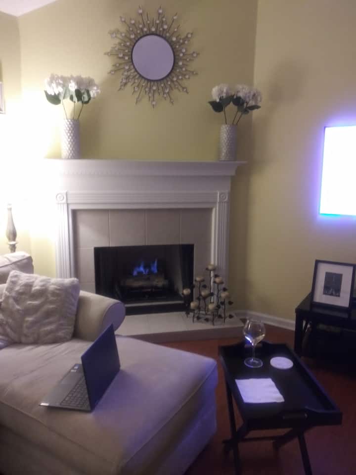 Beautiful 3 Bedroom Snellville/stone Mountain Area - Snellville, GA