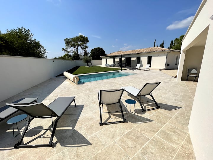 Magnifique Villa Avec Piscine Privée Proche Uzès - Uzès