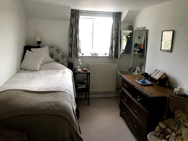 Cosy Twin Room In The Heart Of Tisbury - Shaftesbury
