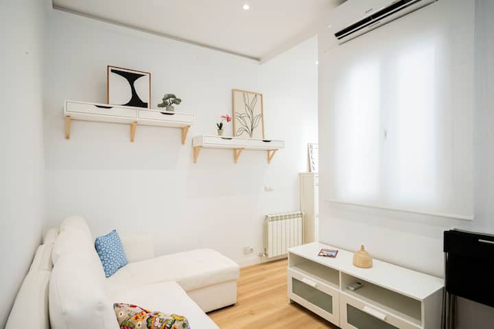 Nice Apartment In Lavapies - San Blas