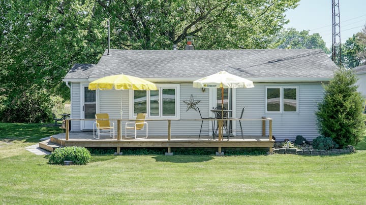 Serene Cottage, 1km From Point Pelee National Park - Leamington