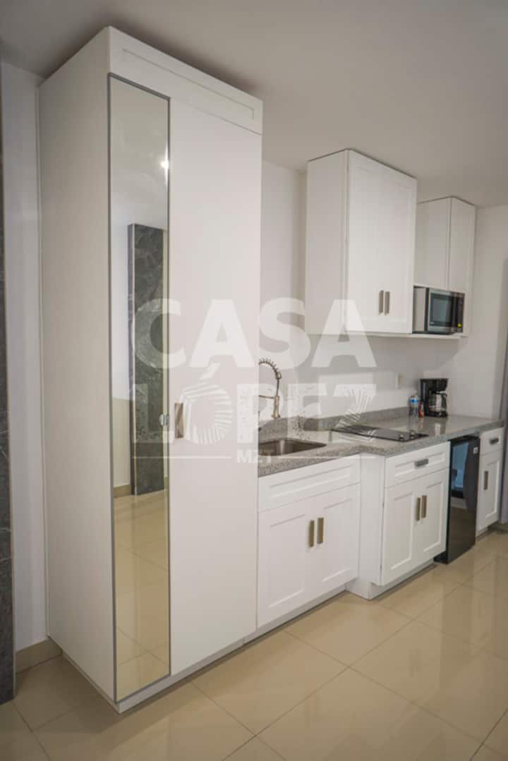 Casa Lopez Mzt / Modern Loft 1 / Rooftop Pool - Mazatlan