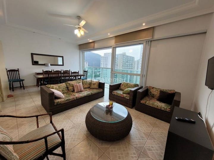 Excelente Apto Com Vista Para O Mar (30m Da Praia) - Guarujá