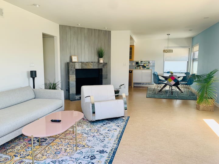 Experience Modern Luxury And Tranquility! - Seal Beach, CA