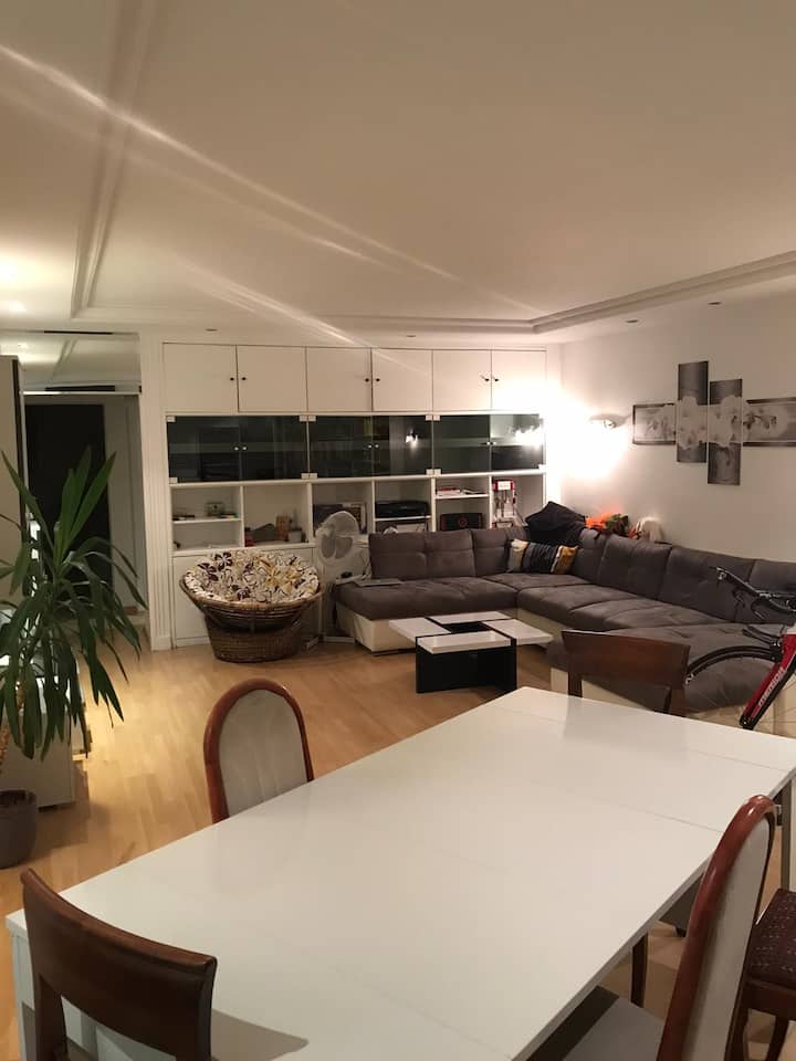 Gemütliche Wohnung Mit Blick üBer Wien - Bécs