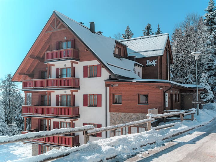 Bolf Deluxe Apartment With Big Terrace (6+2) - Maribor
