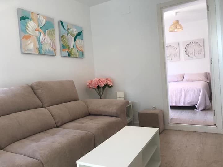 Cómodo, Independiente Y Coqueto Apartamento - Santander