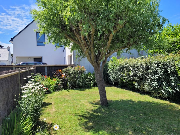 Petite Maison Chaleureuse à 200 M De La Plage - Saint-Gildas-de-Rhuys