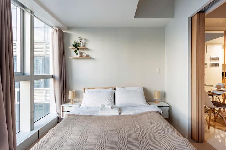 Lovely 1-bedroom City View In Uptown Parksuite Bgc - Philippines