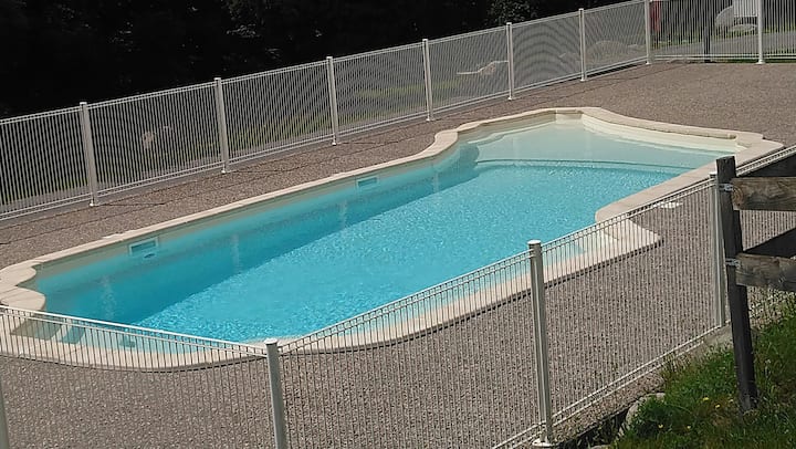 Charmant Mobil-home Avec Piscine à La Montagne - Arreau