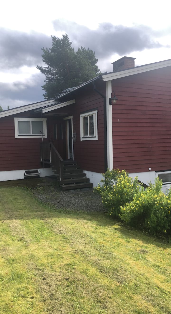 Koselig Hjem Med Utgangspunkt Til Aktiviteter - Järpen