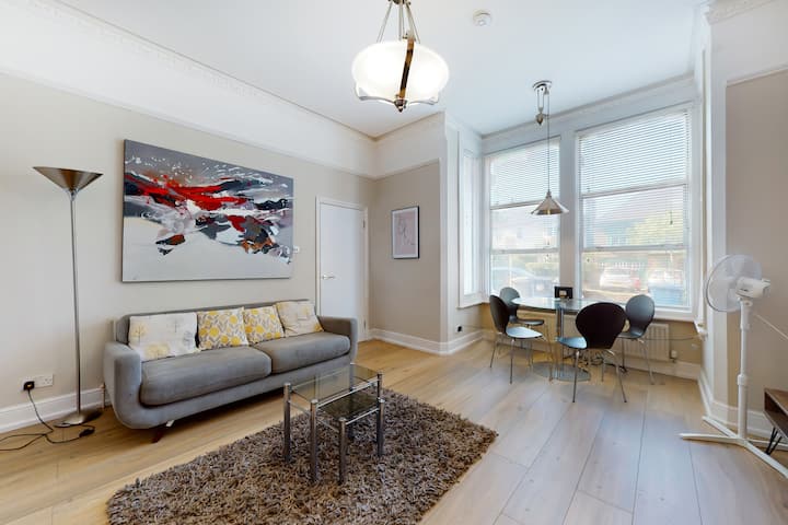 Lovely 1 Bedroom Flat In Hendon W/private Parking - Edgware