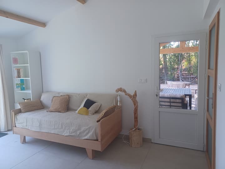 Chambre Indépendante à Puyricard Avec Espace Vert - Aix-en-Provence