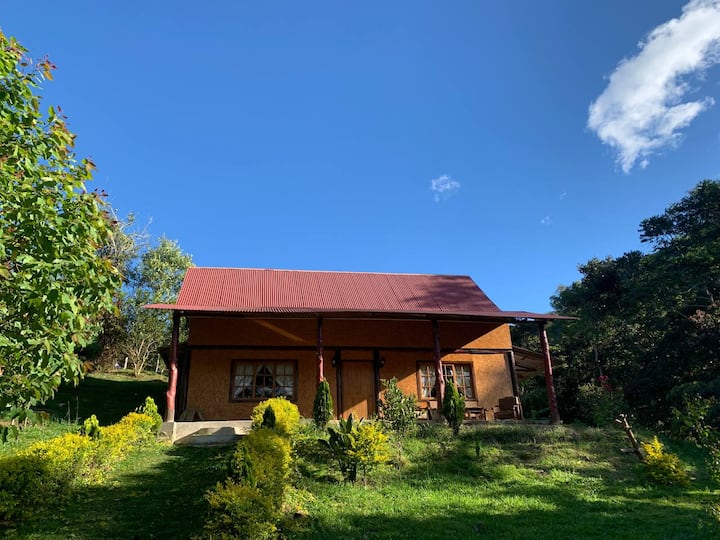Casa De Campo El Tizon  Linda Y Acogedora - Oxapampa