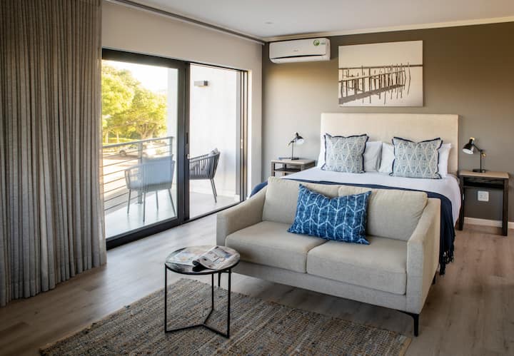 Unit 1 - Plettenberg Bay