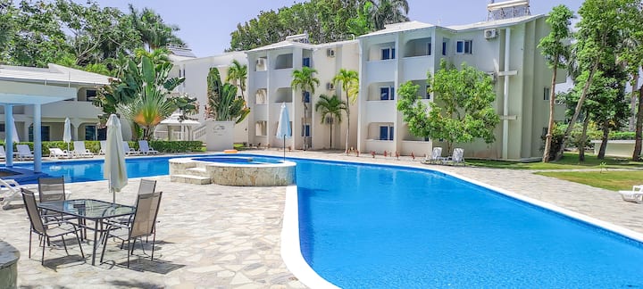 Casa Laguna Studio With Pool View, Kitchen & Ac - Cabarete