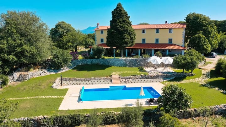 Villa Calussovo - Double Room - Labin
