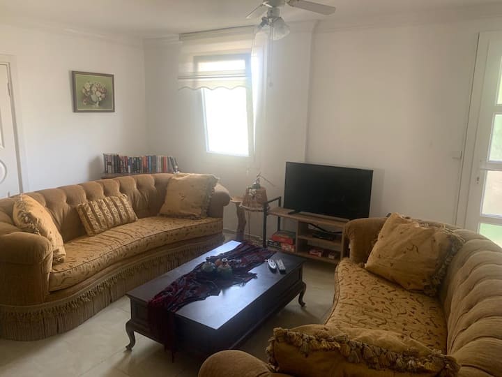 Akyarlar'da Meteor Beach'e Yakın, Bahçe Katı - Turgutreis