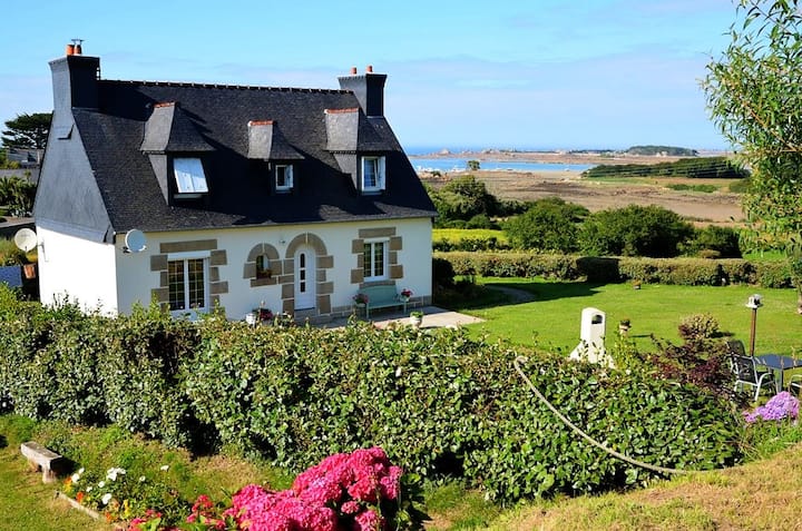 Charmante Maison En Bord De Mer - Ty Al Levenez - Penvénan