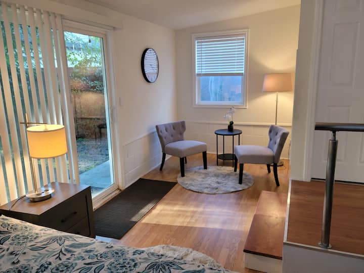 Best Location, Confy, Private & Cute. - Burbank, CA