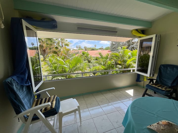 Cheerful 1-bedroom Apartment With Shared Pool. - Curaçao