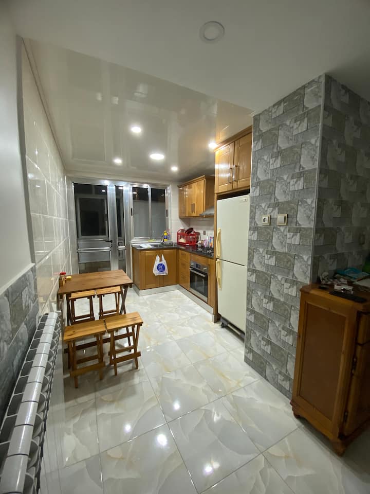 Bel Appartement - 100m De La Plage - Annaba