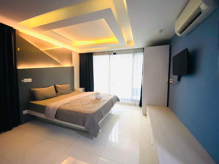 Studio Room - Unit L8d - Phnom Penh