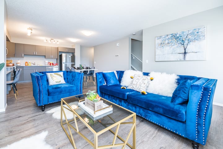 ★Iceberghouse★windermere✔15minswem/a/p✔dogfriendly - Edmonton