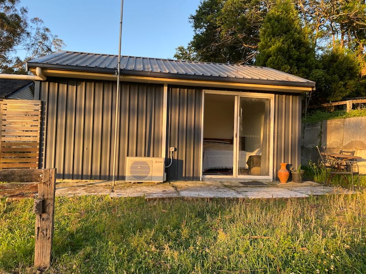 Private Studio With Gorgeous Country Views. - Gosford