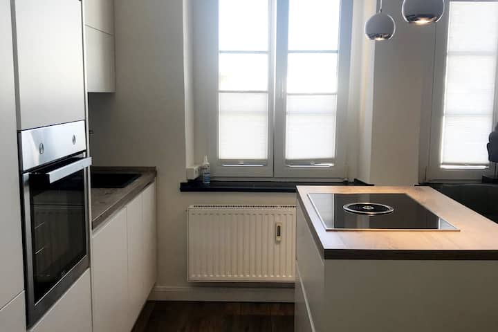 Comfy Apartment, 42 M2, Near City Center & Station - Düsseldorf Airport (DUS)