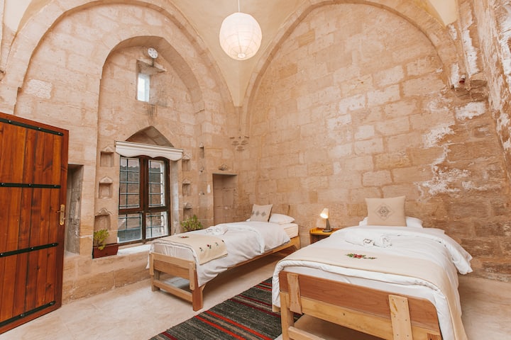 Kedv - 104  Comfort Oda Nahıl Misafirevi Mardin - Mardin