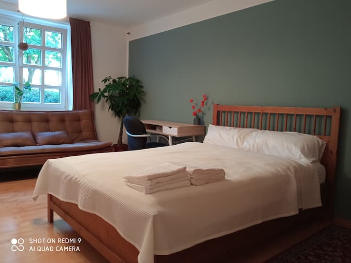 Helles, Gemütliches Zimmer In Zentraler Lage - Munich