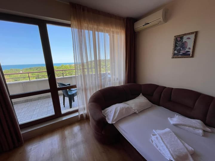 Lovely Sea View 1-bedroom Vacation Home With Pool - Obsor