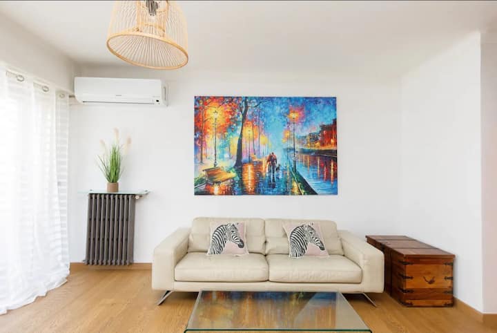 Appartement, Face Palais Des Congrès Juan Les Pins - Antibes