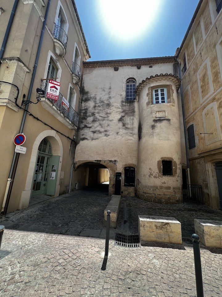 Studio Atypique Centre Ville Avec Garage(*) - Cavaillon