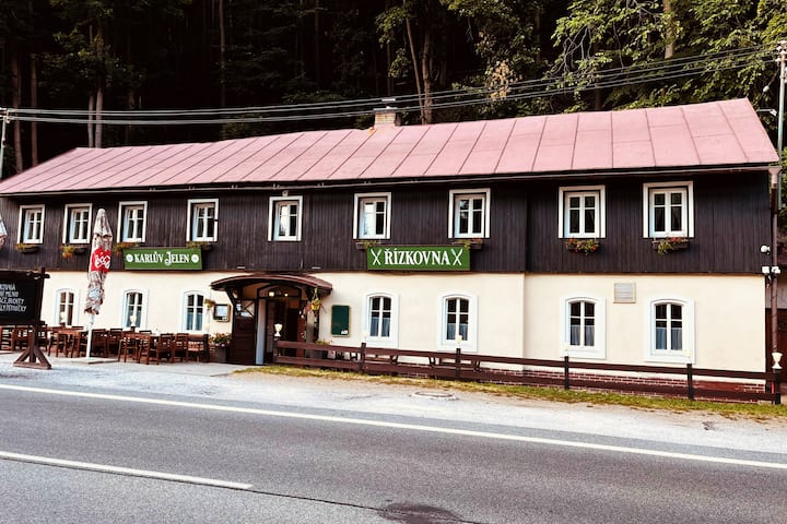 Pohodlný Penzion Se Snídaní V Srdci Krkonoš - Pec pod Sněžkou