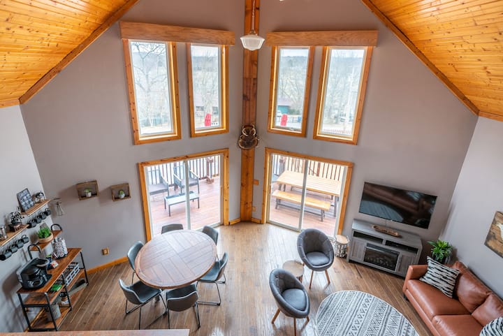 A-frame, Bin-zebo & Gas Firepit, Walk To Finley - Ozark, MO