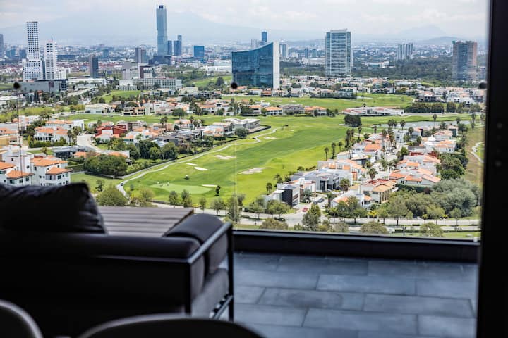 Ultra Luxurious 4 Bedrooms 4.5 Bath - Pool, Gym 5* - Puebla