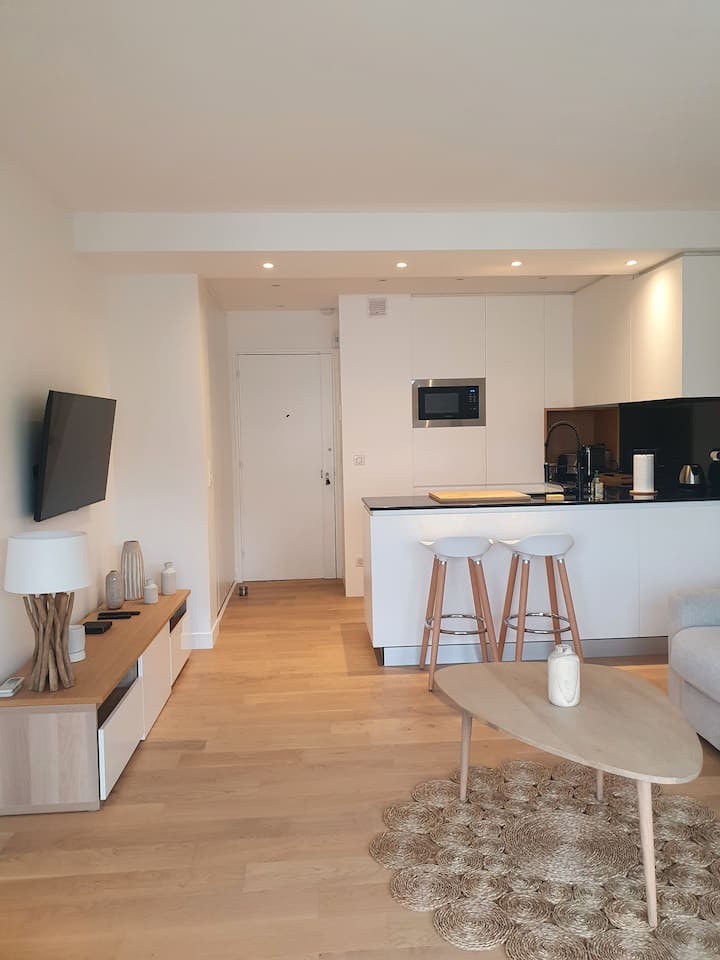 Studio Cosy à 200 M De La Mer Avec Parking Privé - Cannes