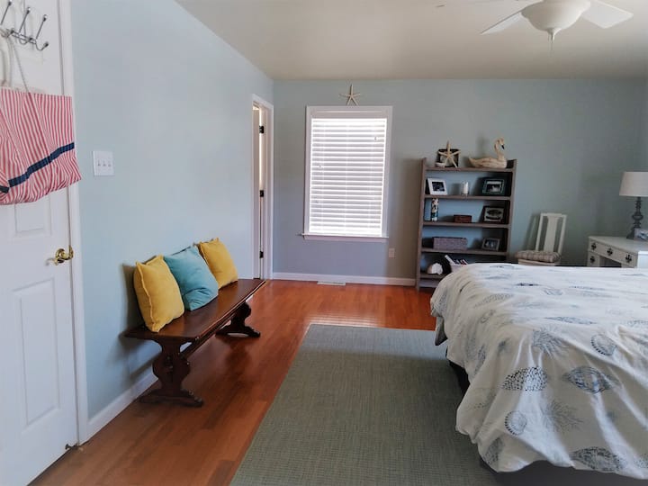 Relaxing Beach Condo - Ocean City, NJ