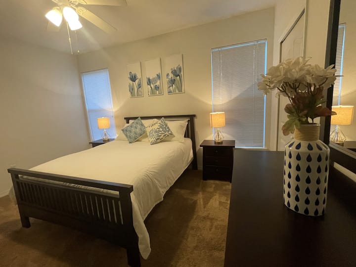 Splendid Condo Stay Disney Orlando, 2bed/2bath - Florida