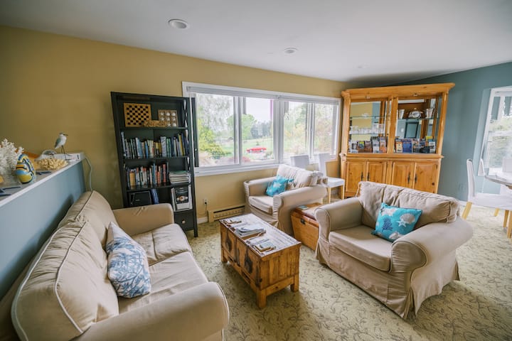 Guest Room (Savory) On 5 Acres, Free Breakfast - Friday Harbor, WA