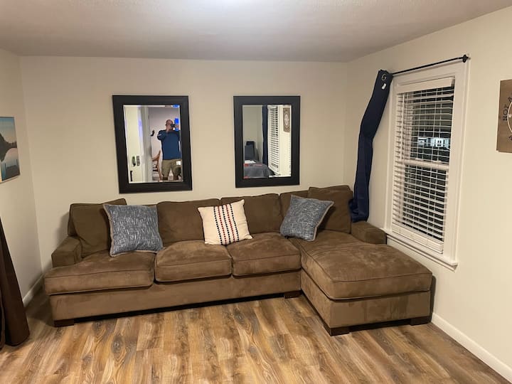 Dry Dock Unit 4 -2 Bed/studio/2nd Floor Near Beach - Erie, PA