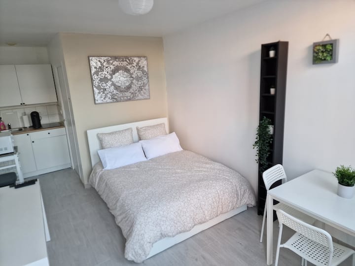 Superbe Studio Parking Gratuit - Amiens