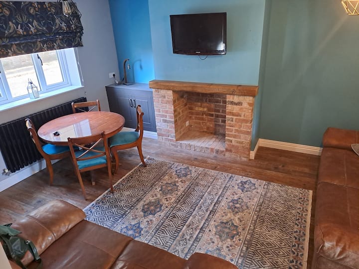 Cosy Cottage Near Alton Towers - Derbyshire