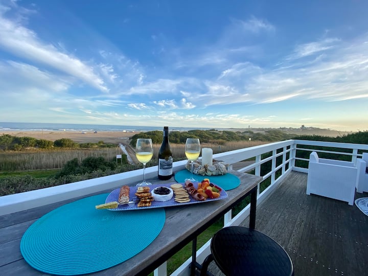 Shore To Please, 
5 Bedroom Beachfront Home - Jeffreys Bay