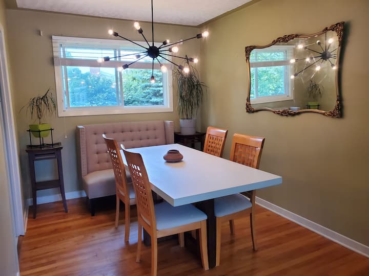 Feel At Home In This Cozy Room With A Garden View - Halifax